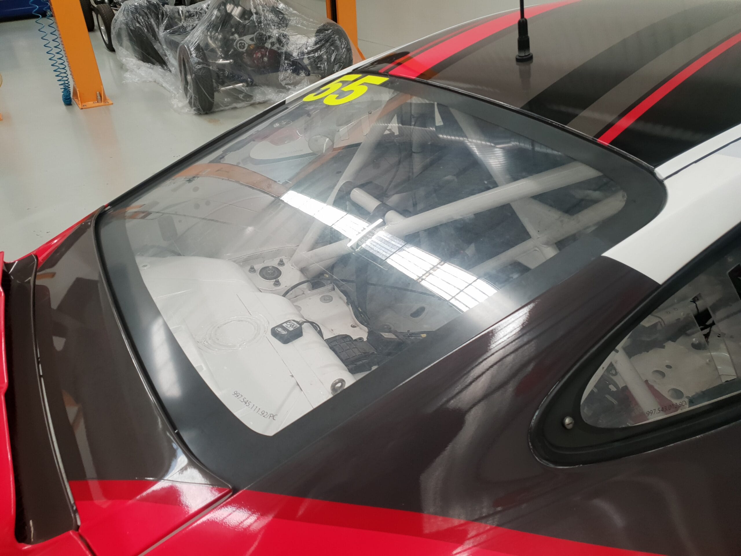 Side & Rear Glass - BB Auto Glass