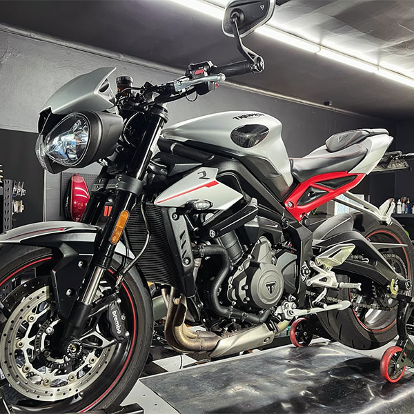 Triumph Motorcycle Service Adelaide - Bike Kings