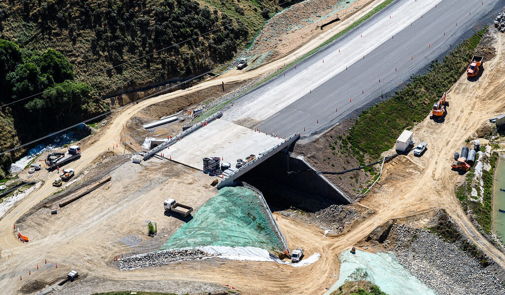 Transmission Gully - Castleross Construction