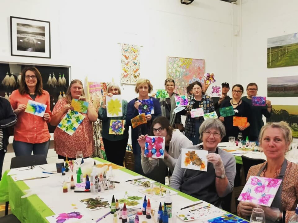 Workshops - Creative Beginnings Art - sip & paint - resinart