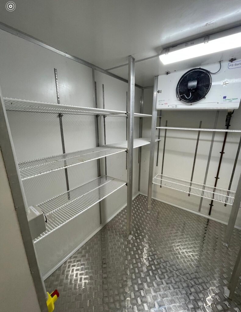 Freezer Rooms Insulated Panels - DERMET Services