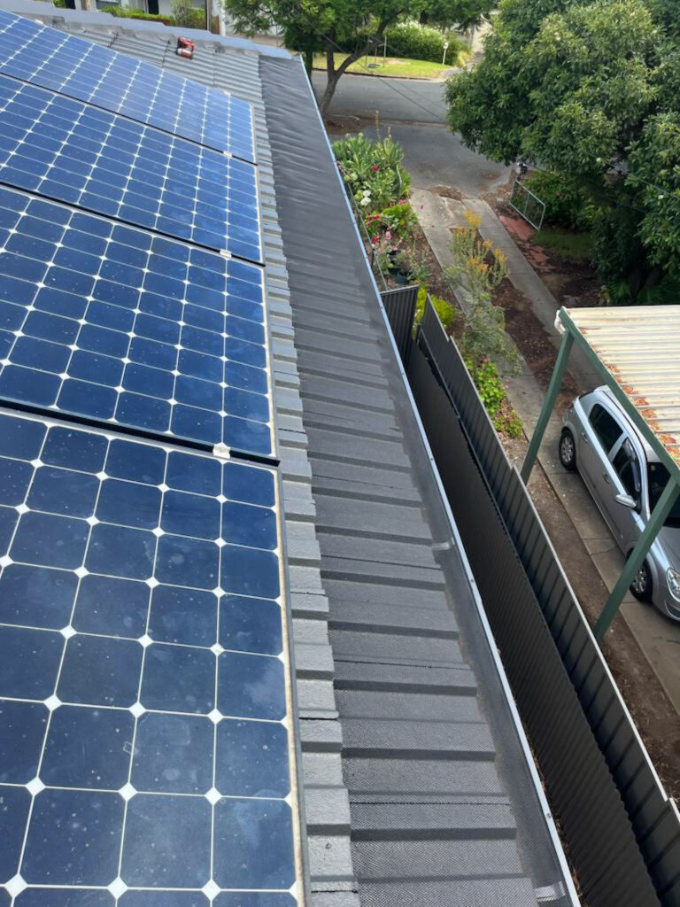 Gutter Guard Projects | Dolphin Roofing