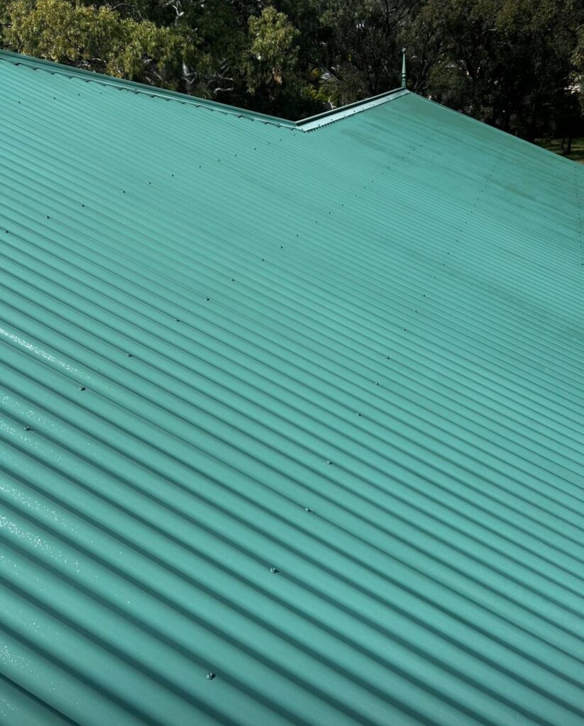 Metal Roof Restoration | Dolphin Roofing