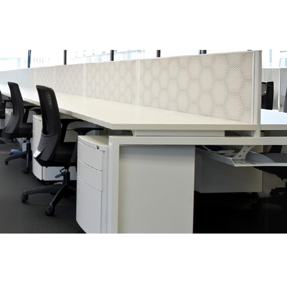 YL Workstation - Emanate Design
