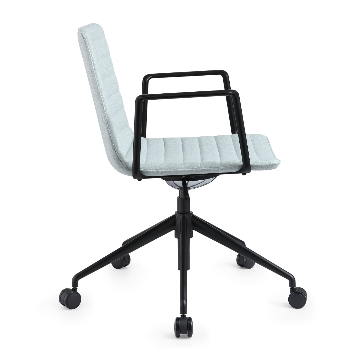 Sleek Chair - Emanate Design