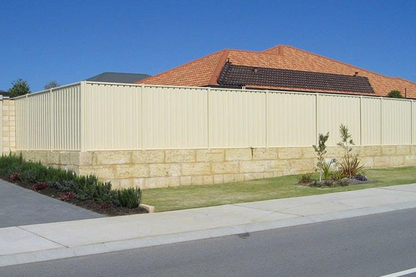 Fiddes Fencing - Fencing Contractor Perth