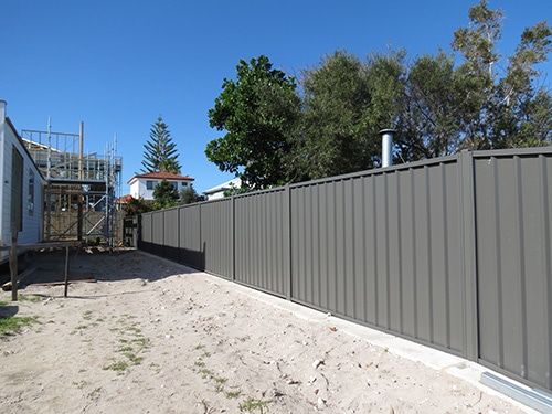 Commercial Fencing - Fiddes Fencing