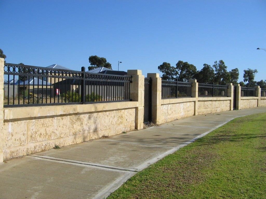 Fencing Solutions - Fiddes Fencing