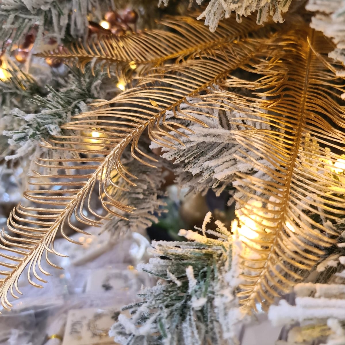 Metallic Gold Leaf Spray – 3 Pack 80cm Decorative | Floral Craft