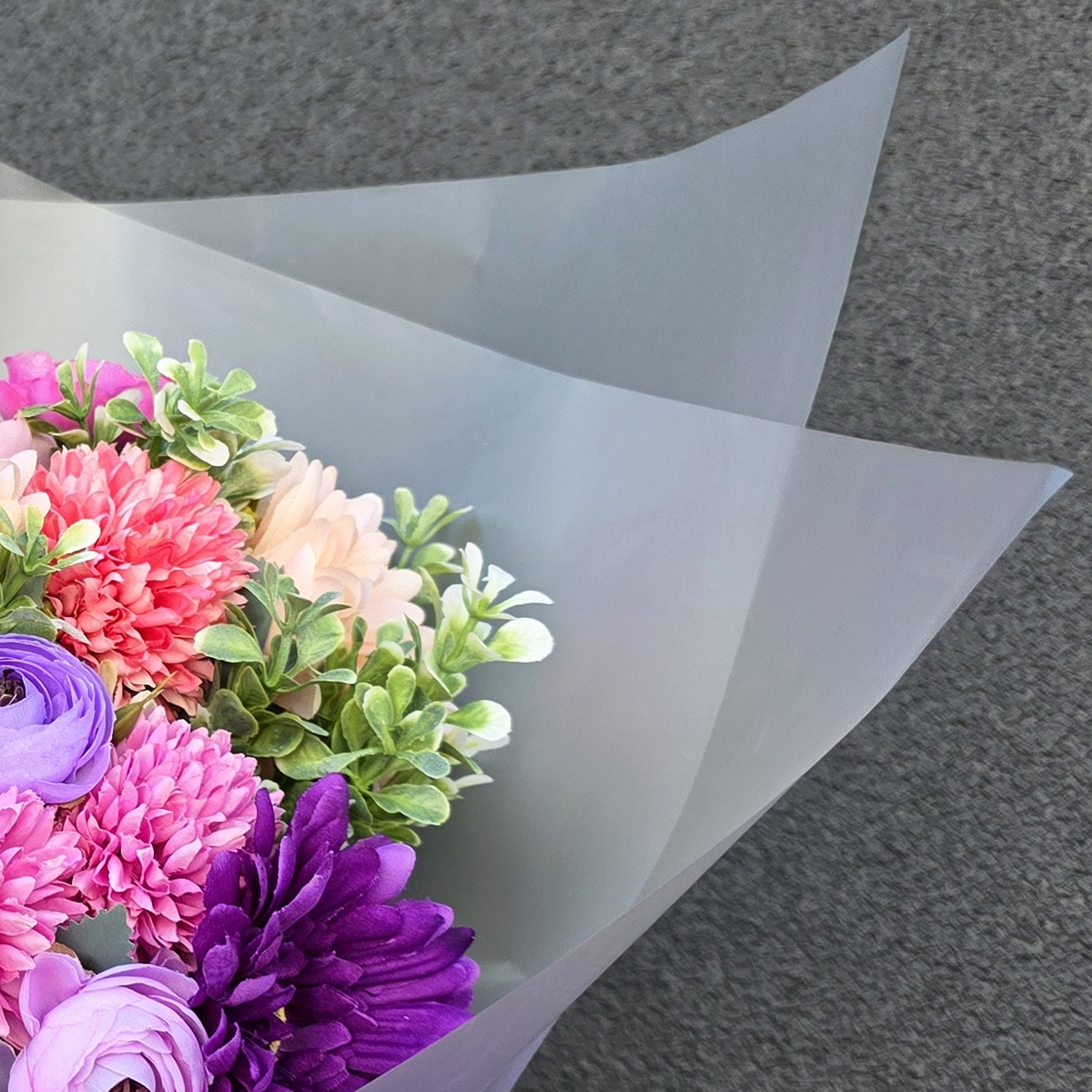 Plain Frosted Poly Cello Wrap Sheets - 50 x 70cm x 100sheets - Floral Craft