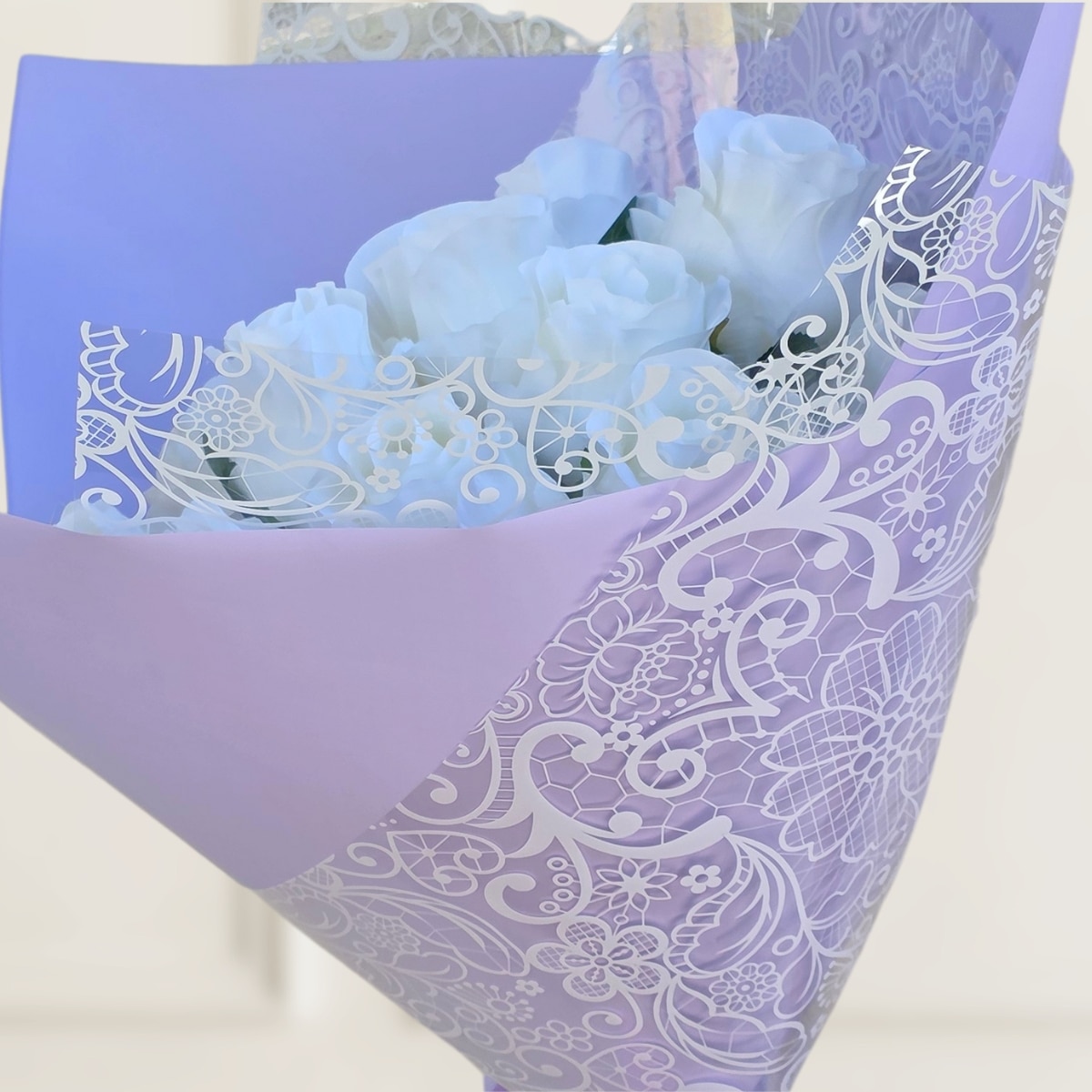 Modern Lace Cello Wrap - Clear/White print - Floral Craft