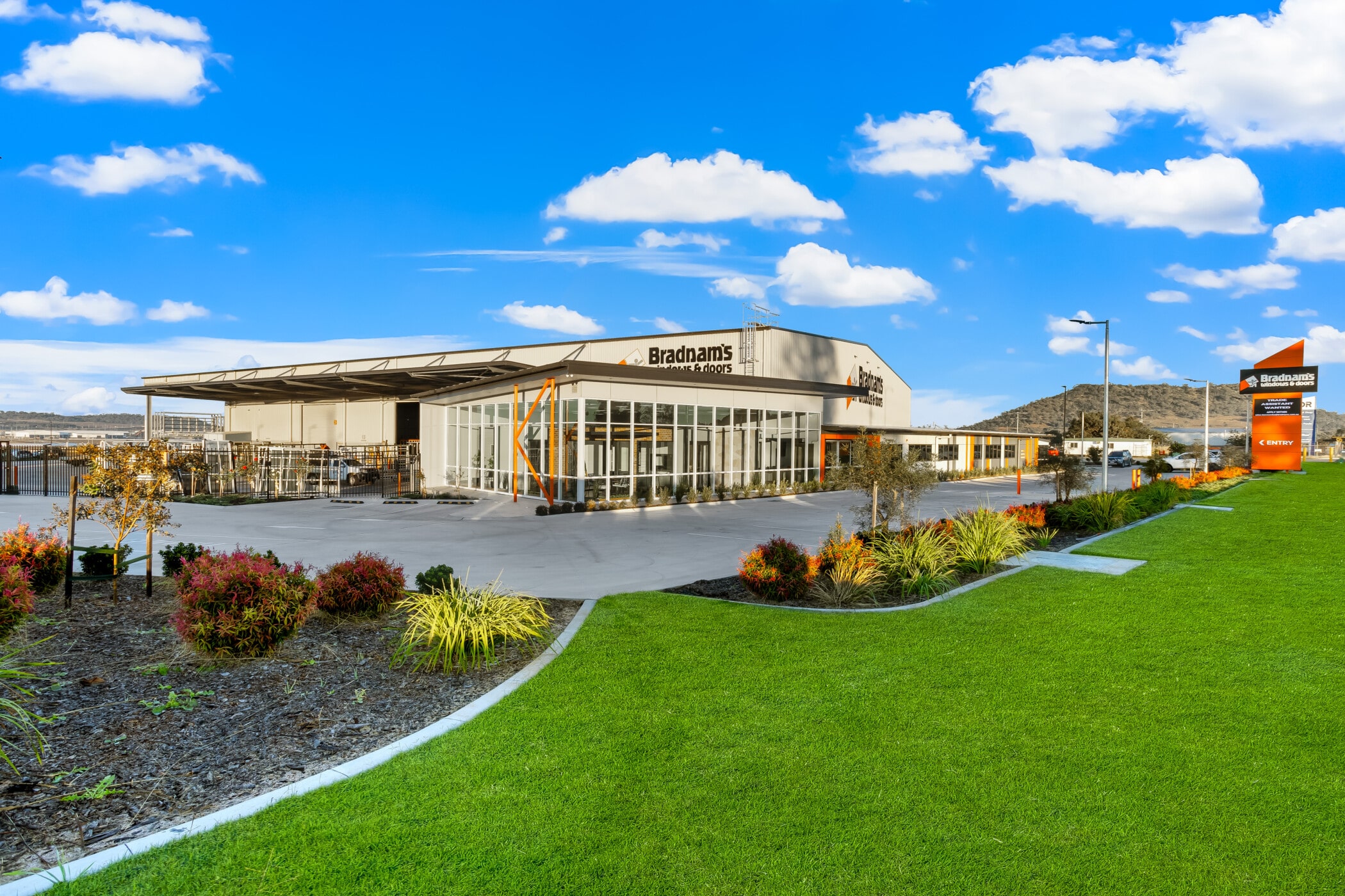 Bradnam’s Windows and Doors – GFG Projects