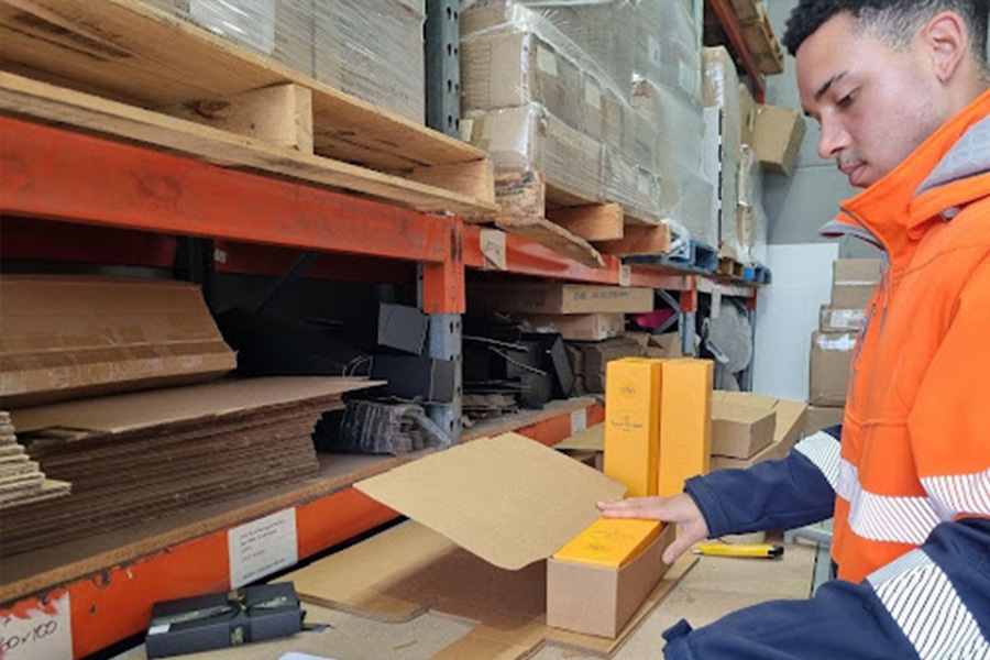 Warehouse Fulfilment: Store It Off-Site | Honeycomb Agency