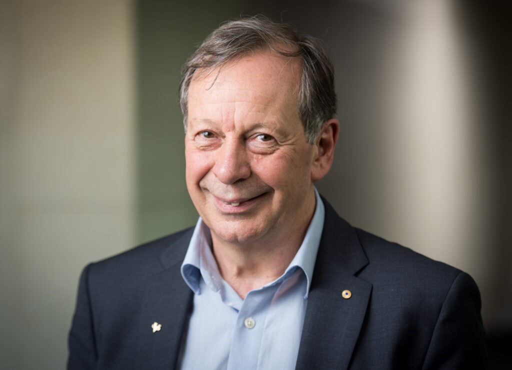 Vale John Hopper | inforMD