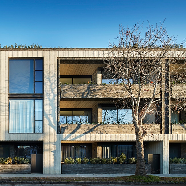 Emerald Place | Luxury Apartments, Retail and Commercial Spaces