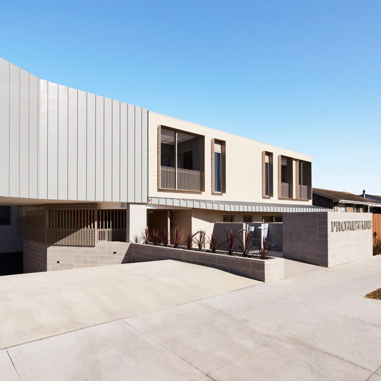 Lowe Living | Unlocking your potential with Lowe Capital