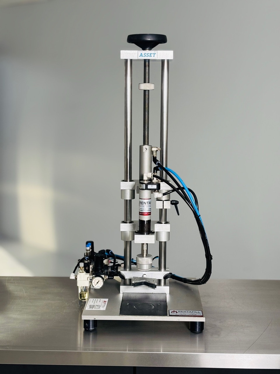 EX-RENTAL ASSET Semi-Automatic Cap Tightening Machine. | RENTAFILL