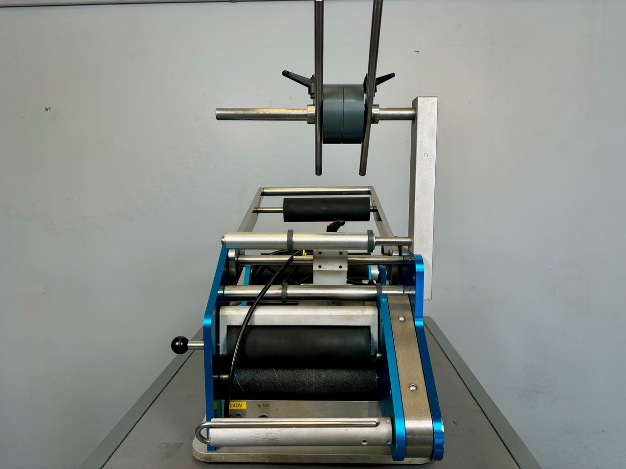 EX-RENTAL Compact-A-Wrap Semi-Auto Label Applicator. | RENTAFILL