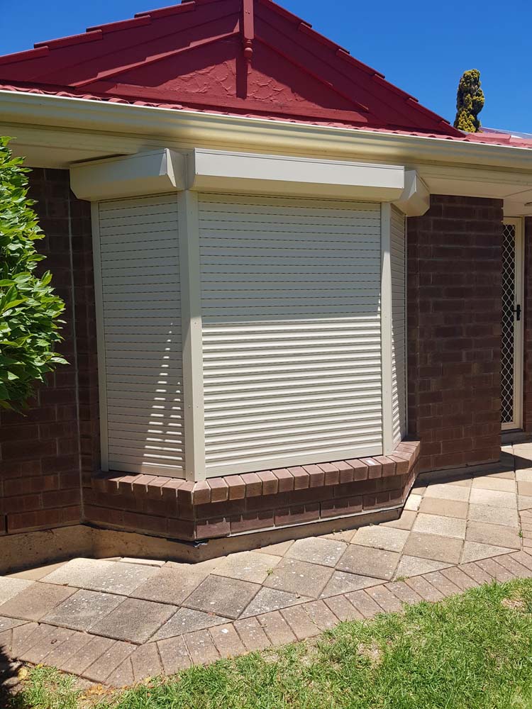 See Photo Gallery of Shutter Fix Services