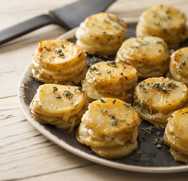 Mini Cheesy Garlic Spud Lite Potato Bakes - Spudlite
