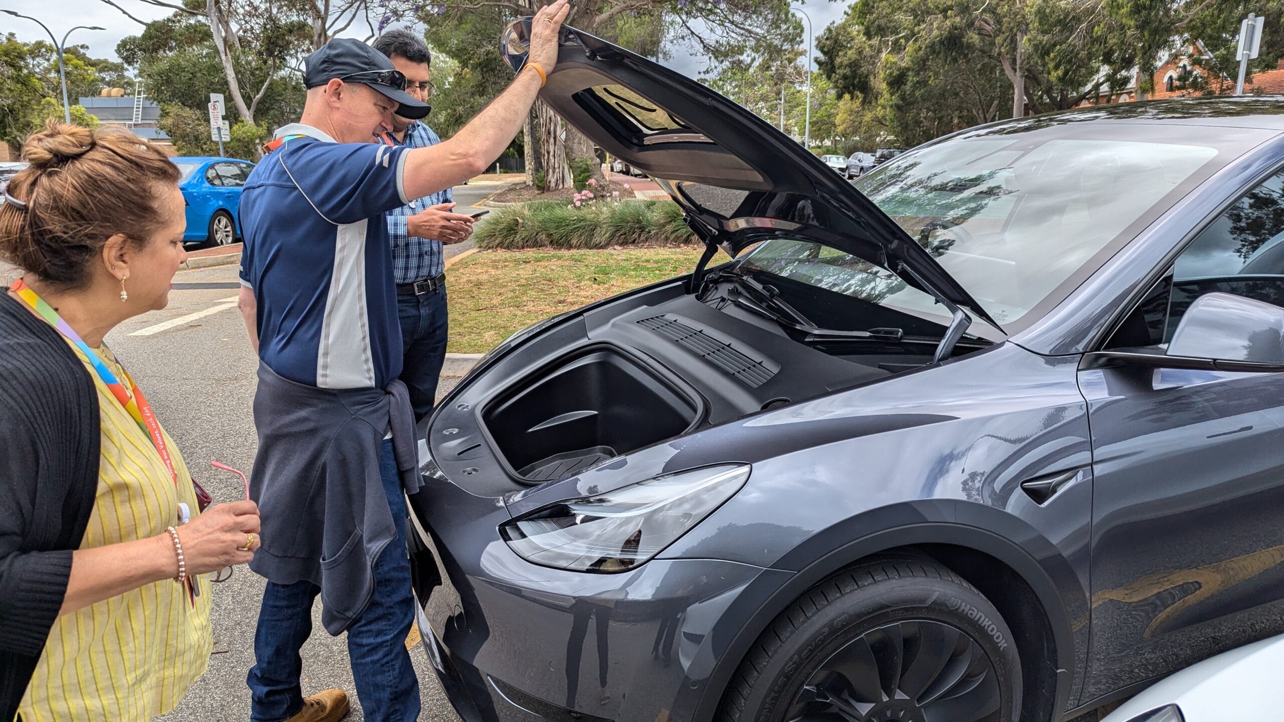 Switch Your Thinking hosts staff Battery Electric Vehicle (BEV) lunch ...