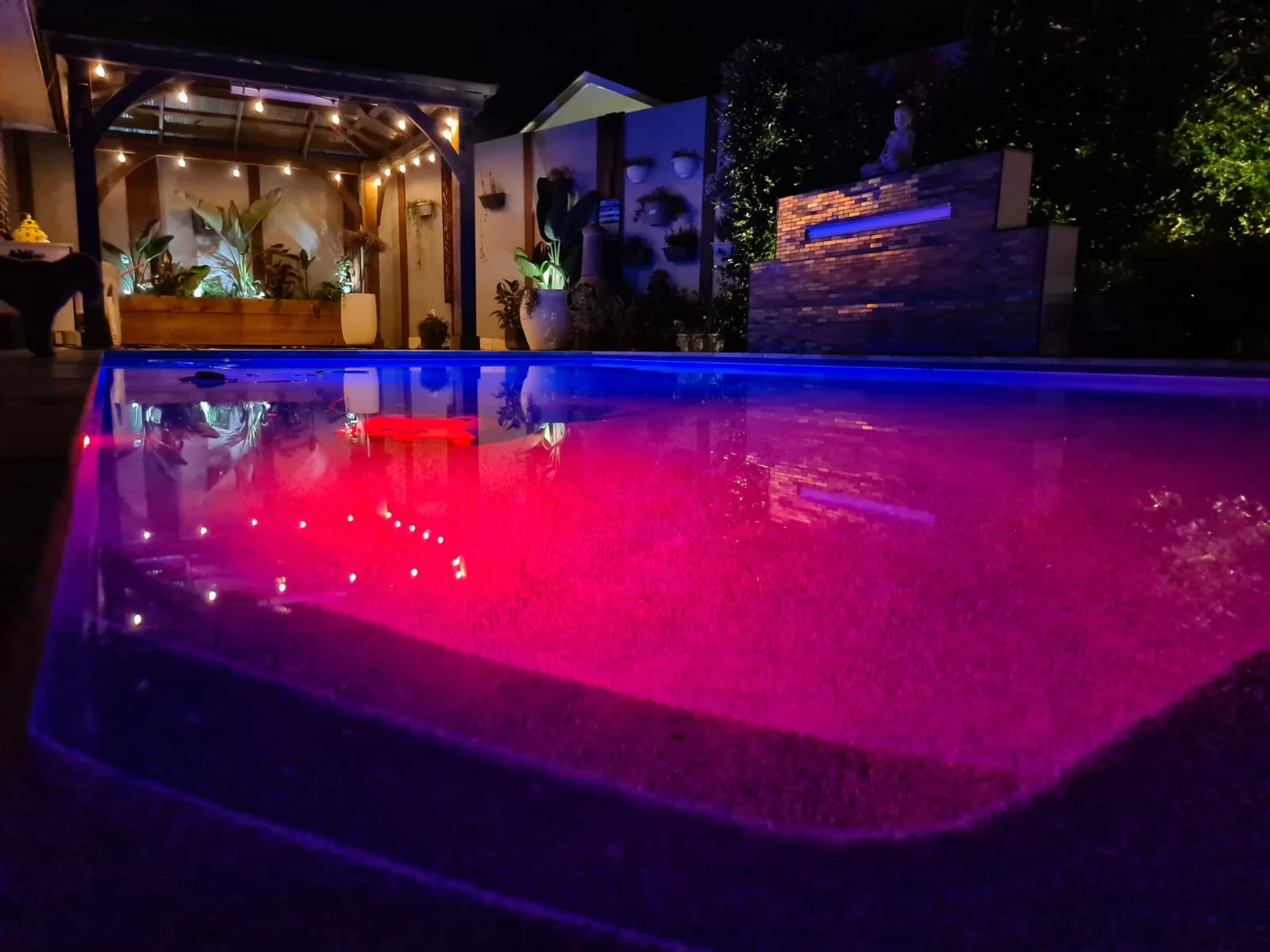 Lighting the Night: Custom Pool Illumination | Tropical Pools of Australia