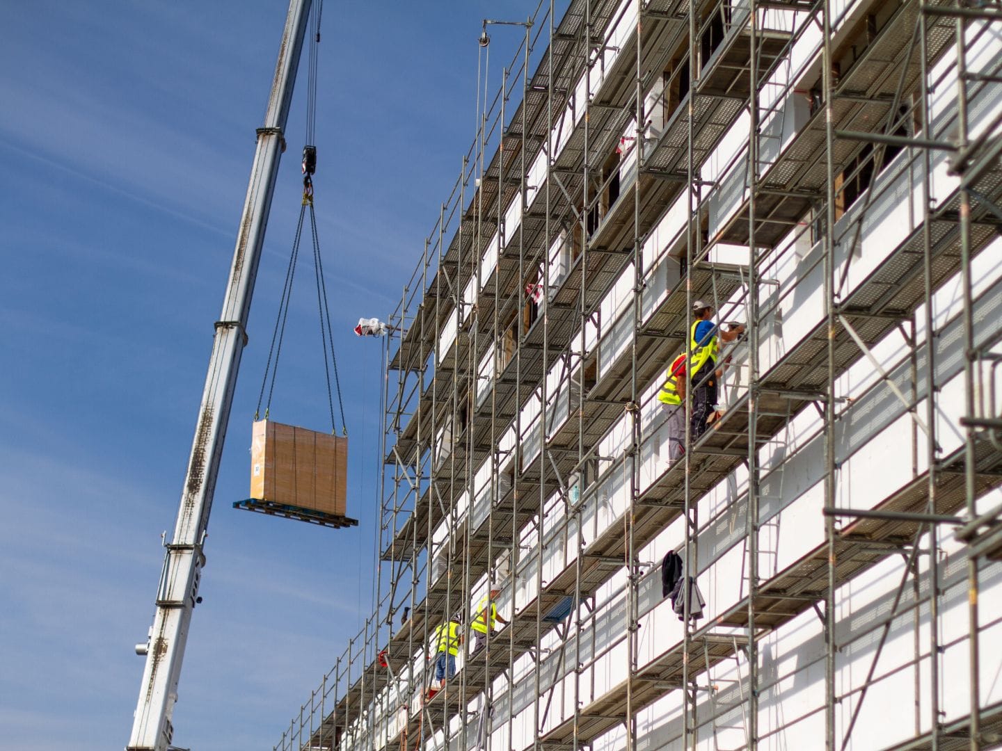 Modular Building Installation - United Cranes