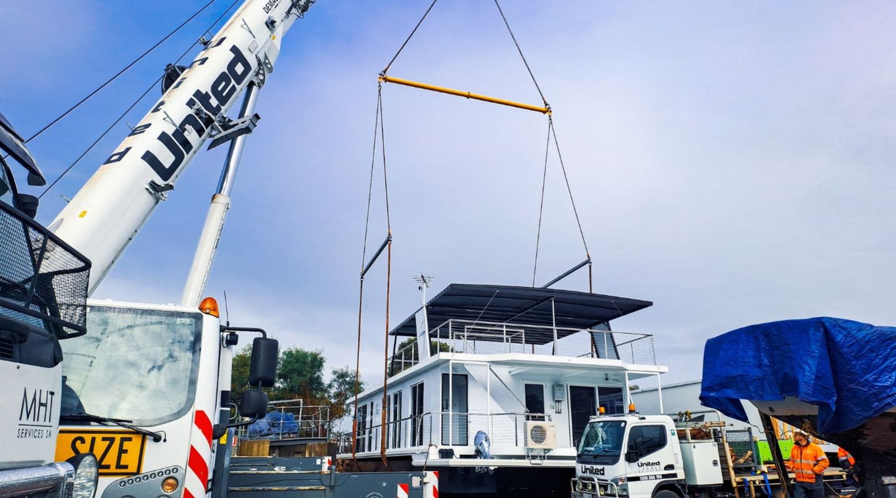 Spider Crane Hire - Expert Lifting Solutions Near You