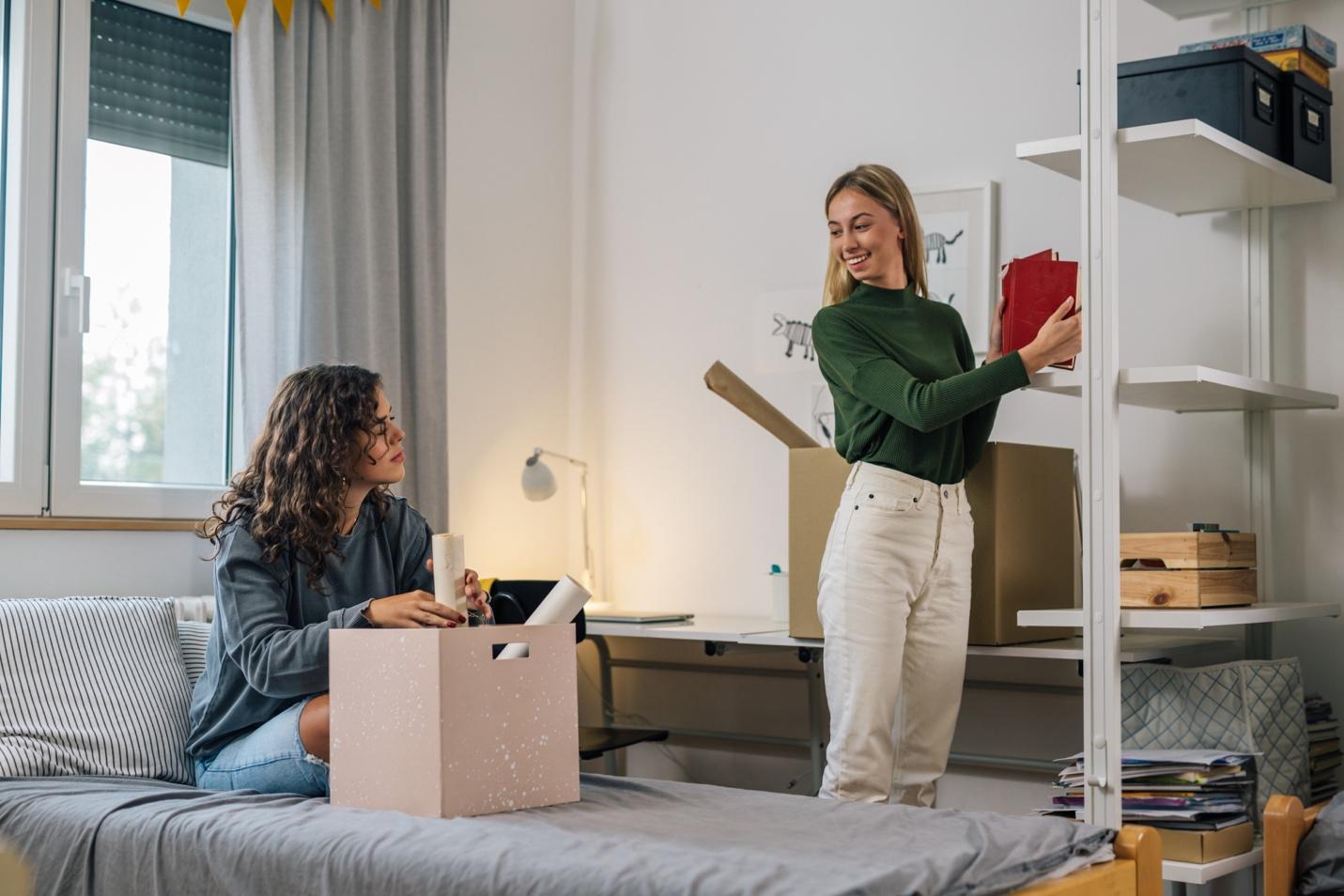 The Benefits of Mobile Storage for Students and Dorm Rooms