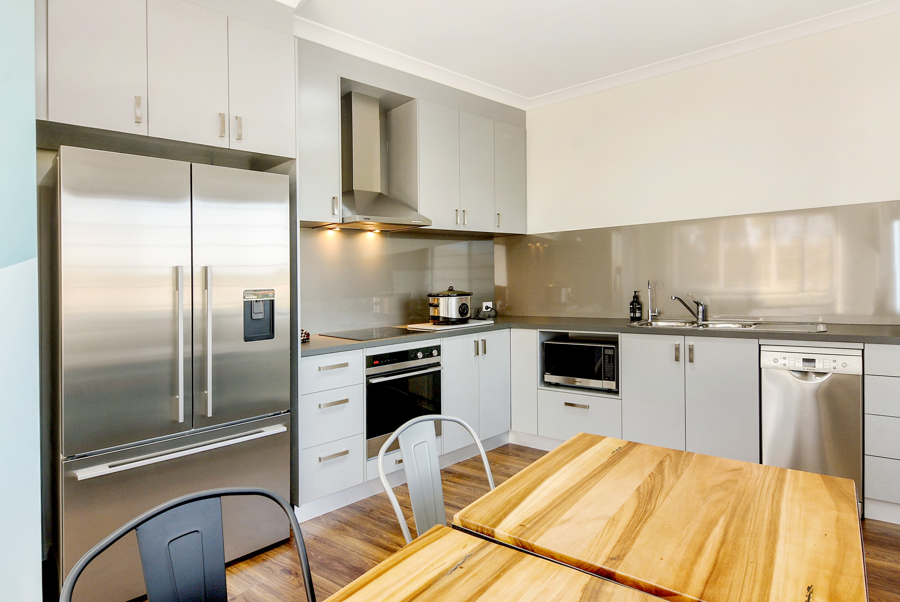 Commercial Extension – Rando & Associates | White Building Co.